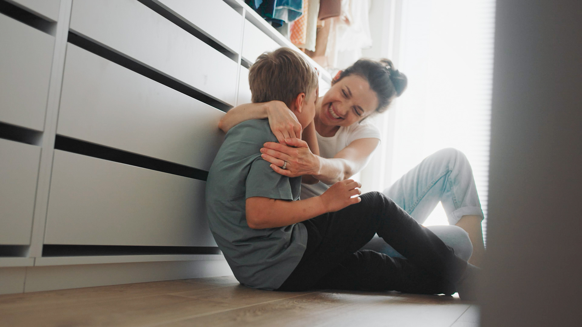 Mirror Line - Bonzu - Videotoimisto & Videotuotanto